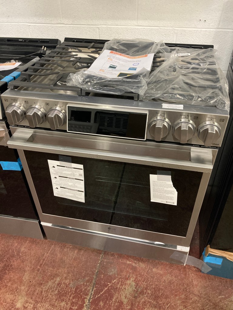 LSGS6338F LG STUDIO 6.3 cu. ft. InstaView@® Gas Slide-in Range with ...